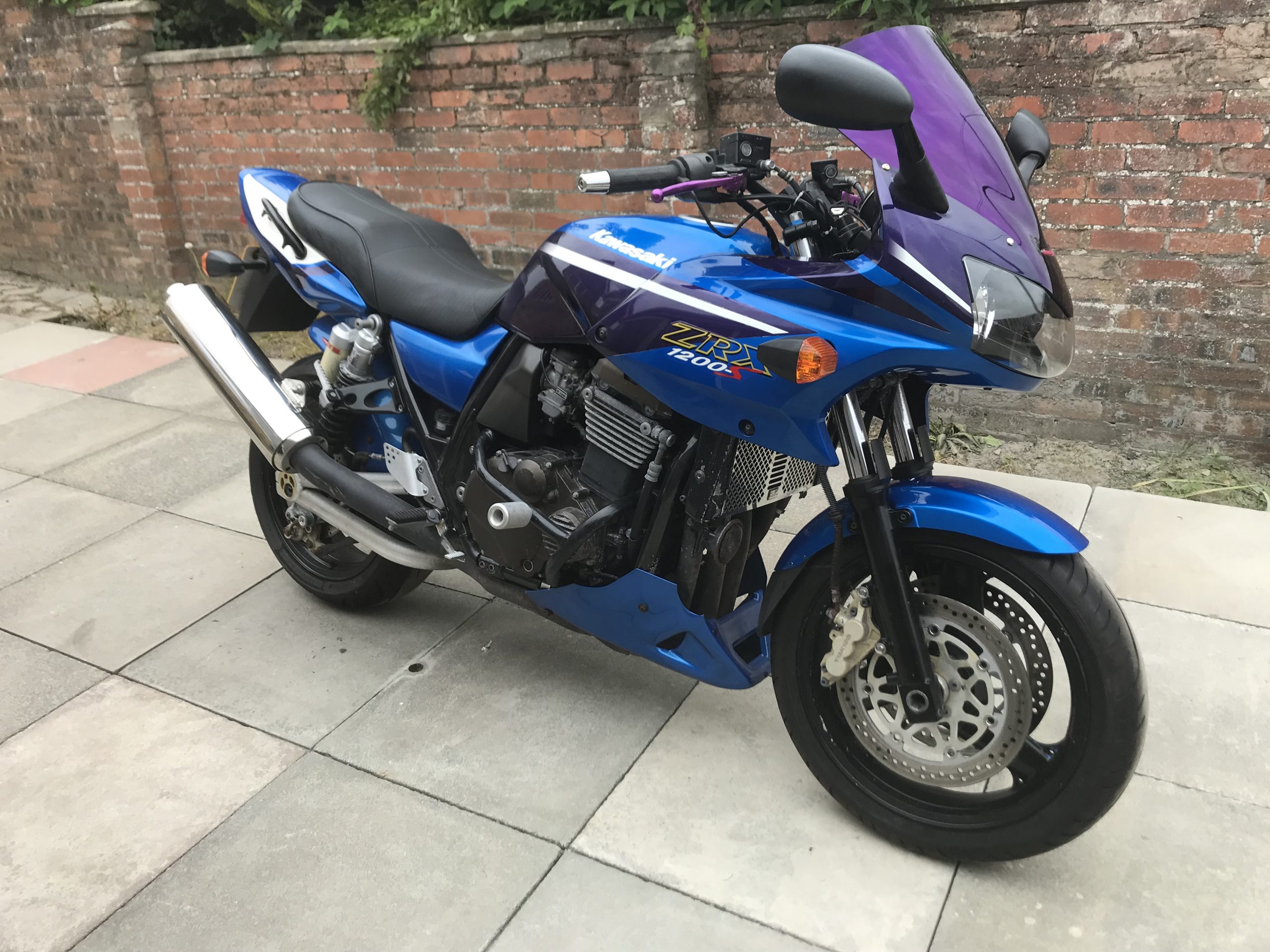 Kawasaki ZRX1200S – SOLD – Hugh Adams Motorcycles
