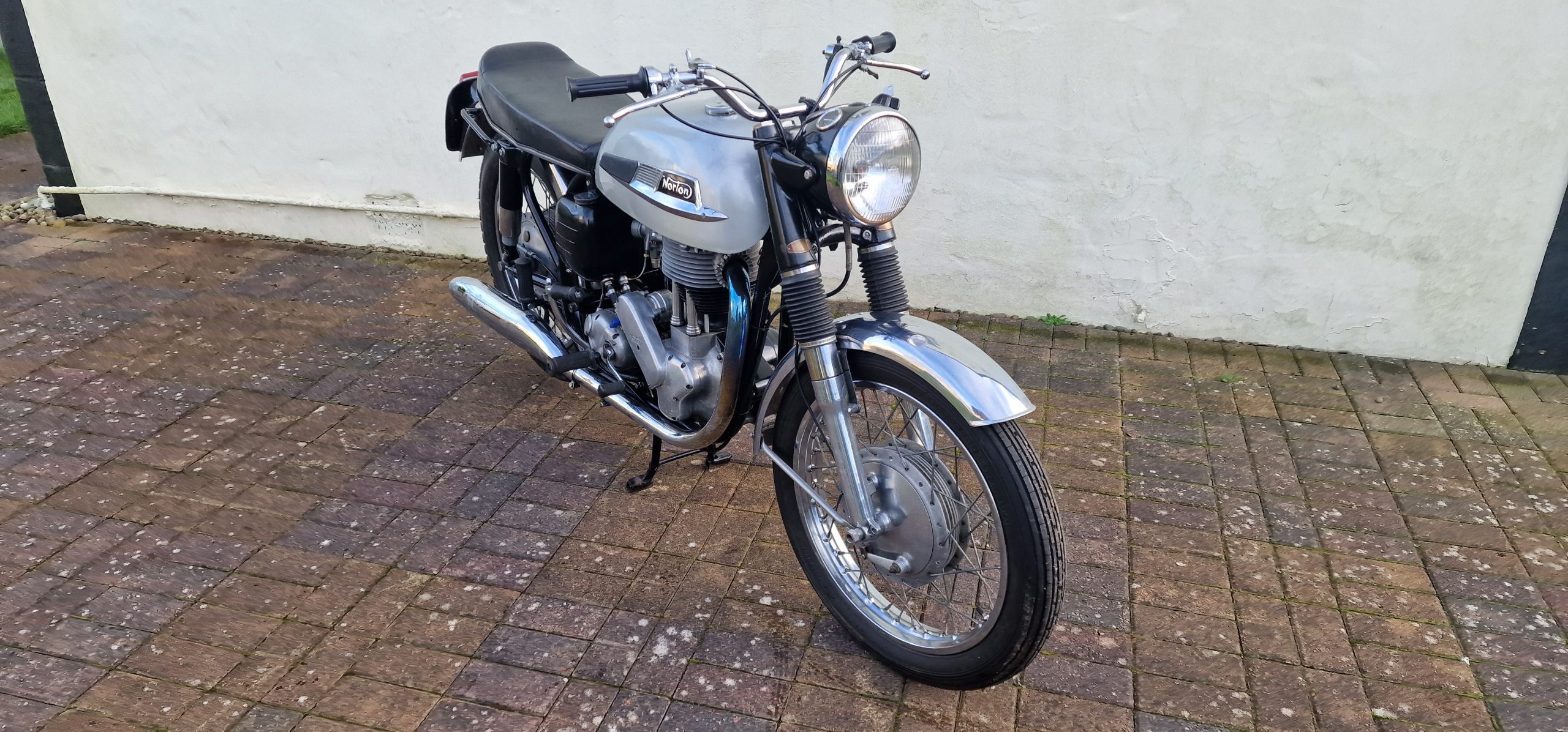 Norton Model 50 – SOLD – Hugh Adams Motorcycles